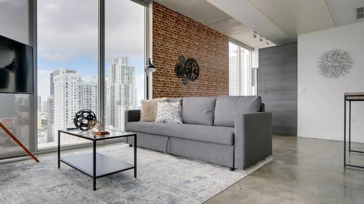 Sun-splashed Studio In Dwtn Miami With Wfh - Miami