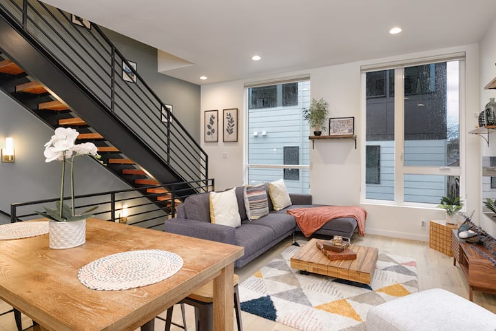 Cozy Industrial Home In Ballard, Walk Score 95! - Seattle