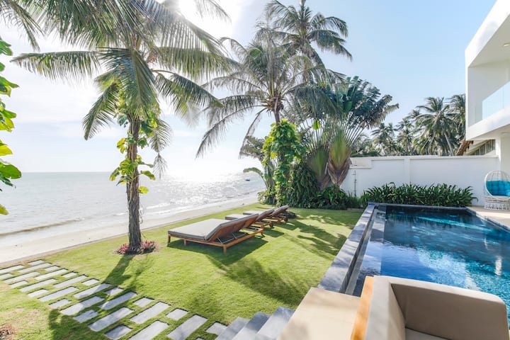Ocean Villa - Lying By The Sea - Free Breakfast - Vietnam