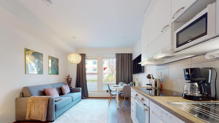 Brand new, well-equipped, near to train station II - Condominiums for ...