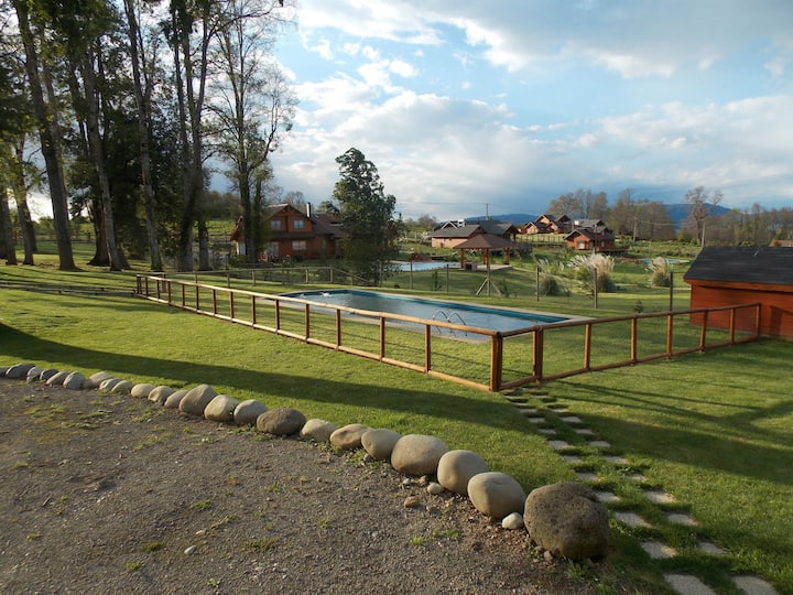 Bella Casa C/ Piscina Y Preciosa Vista - Chile