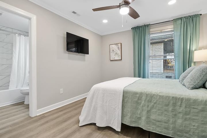Cozy Apt By Uncg, Coliseum, Downtown, Cone/wesley - Greensboro