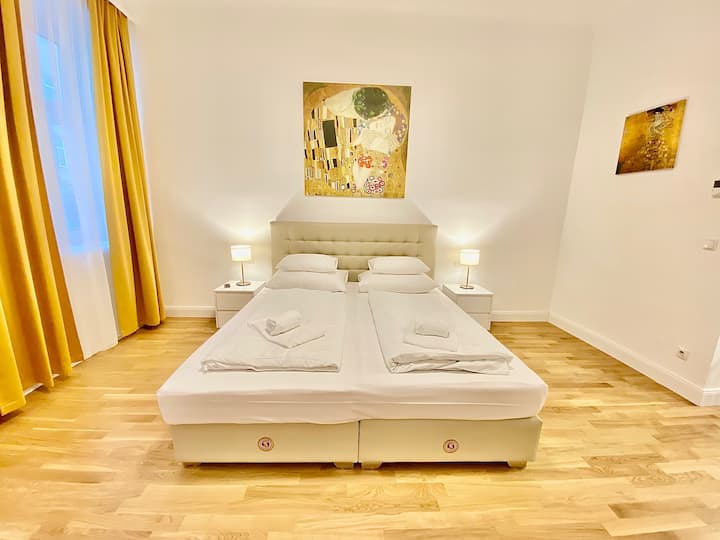 Steiner Residences Reumannplatz Deluxe Apartments - Viena