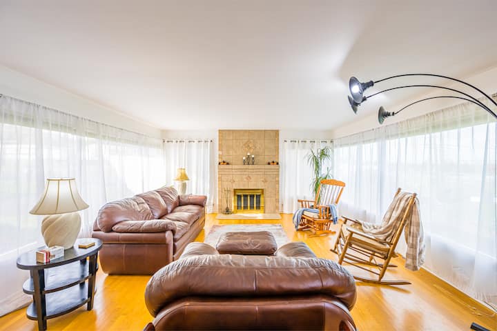 Home Away From Home|cozy Base For Trails & Culture - Port Angeles, Washington