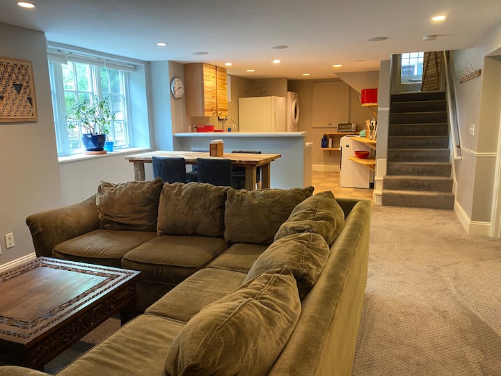 Comfy 2-bdr Garden Level Apt In Sw Mpls - Sauna! - Edina, MN