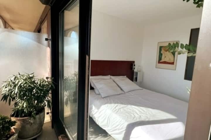 Grand Studio Lumineux Surplombant La Ville - Rennes