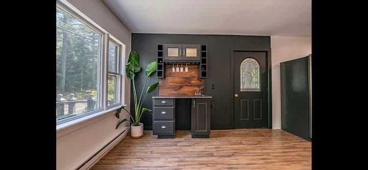 Serene Blueberry House 4 Bd 2 Bath-just Renovated - Lake Placid, NY