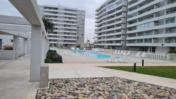 Depto Cómodo Y Amplio A 1 Cuadra Playa 4 Esquinas - La Serena