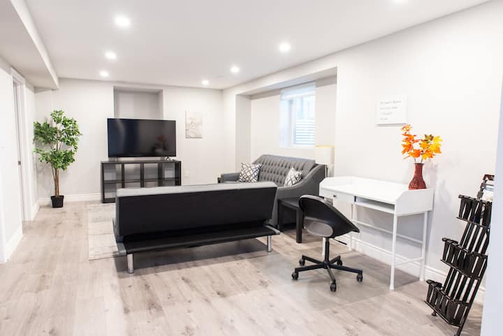 Brand New 2-bedroom Basement Steps From Wonderland - Vaughan