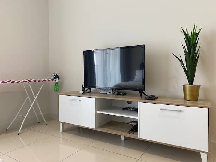 Supreme Continew 1 To 3 Pax - Trx Klcc Ikea - Kuala Lumpur