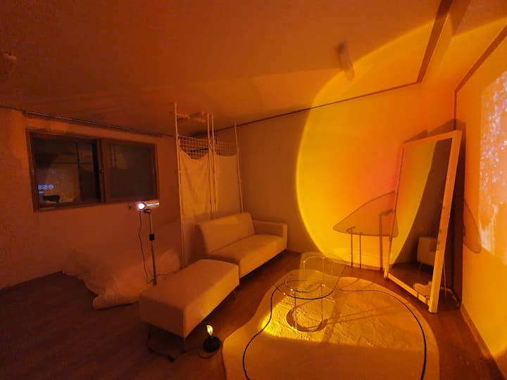 #45 Premium 2 Room Studio (Netflix,youtube-3beds) - İncheon