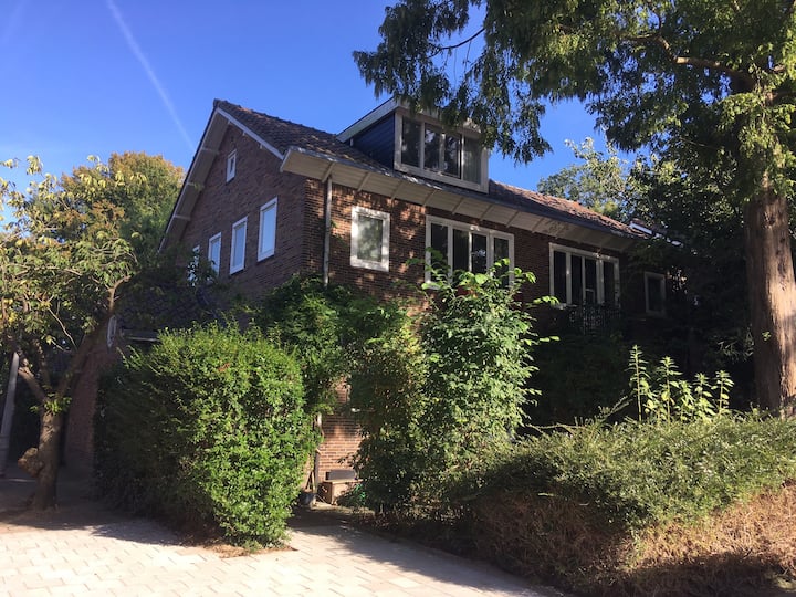 Lovely Family House In Amsterdam Close To Centre. - Amsterdam
