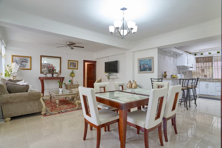Remodeled 3 Bedroom Apartment In Esperilla - Santo Domingo