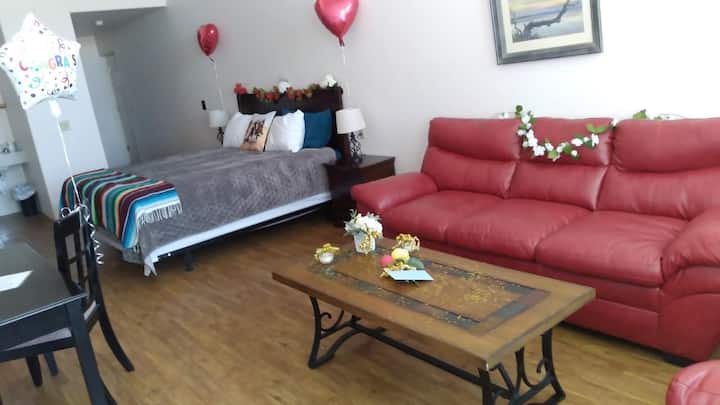Katie's Cozy Suites (King Suite) - Tombstone, AZ