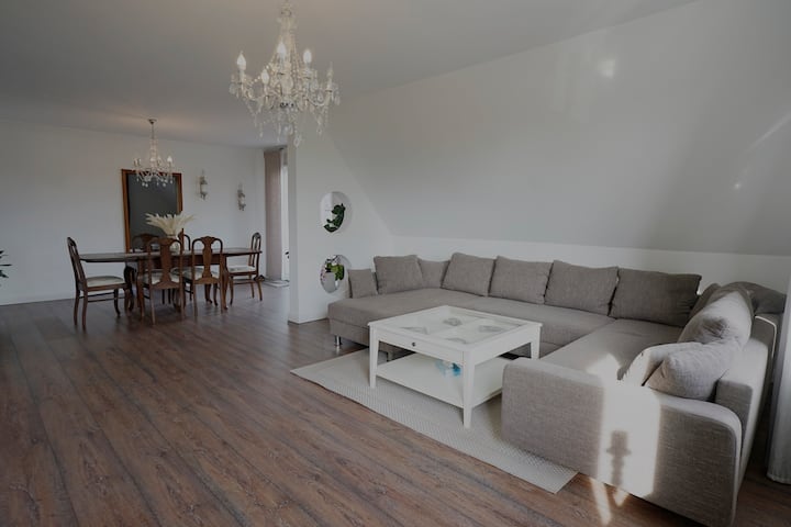 Wohnung 250m², Bis Zu 10 Personen In Langenhagen - Hannover
