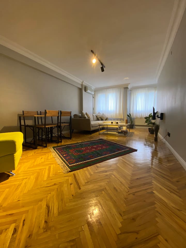 Cozy And Bright Flat In The Heart Of The City - Istanbul