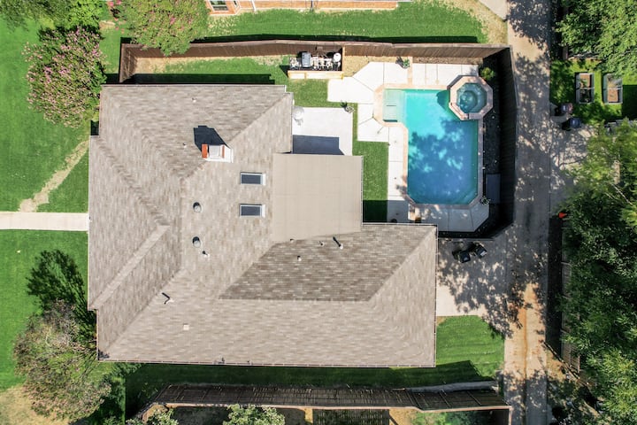 3 Br Home, Pool, Hot Tub, Fast Wi-fi, One Level - 플레이노