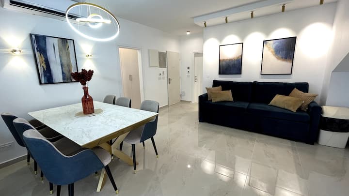Jacuzzi & Panorama View | Shaare Zedek Hospital - Jerusalem