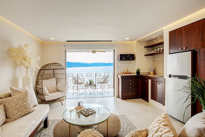 New 16th Floor Waterfront Oasis! - Puerto Vallarta