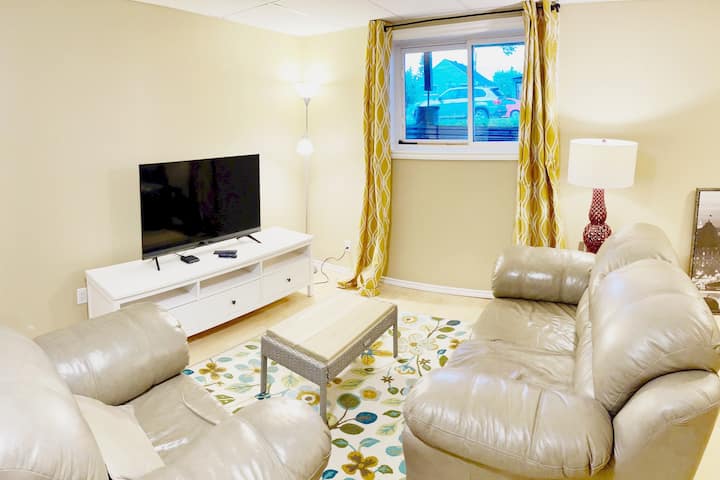 Adorable 1-bedroom Place With In-suite Laundry - Edmonton