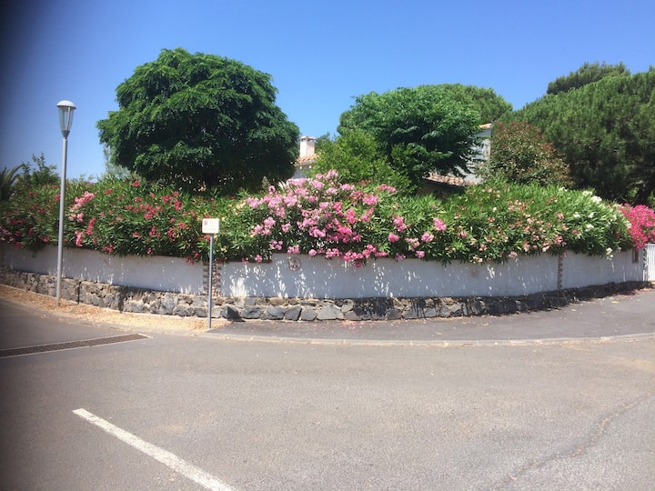 Maison Complète Cap D'agde Au Calme Avec Jardin - Vias