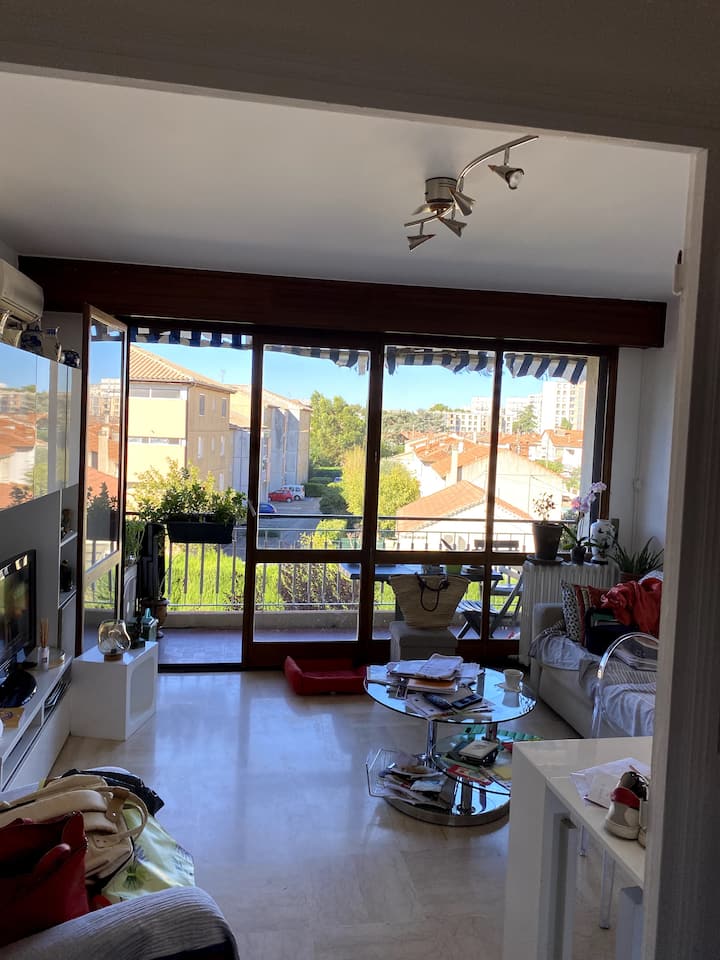 Chambre Avec Parking - Nîmes