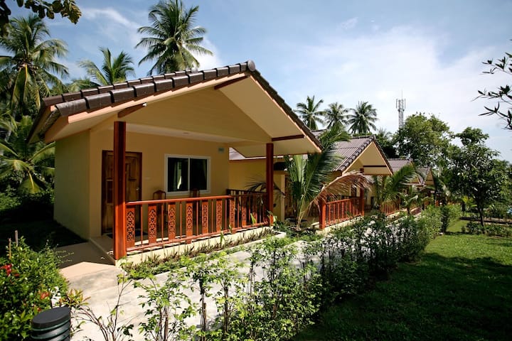 Pawpaw Resort - Garden View Bungalow 17 - Ko Samui