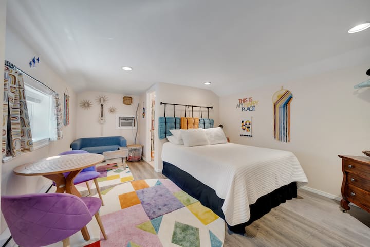 Fairgrounds, Studio, Private, Loaded, Parking, W/d - Tulsa, OK