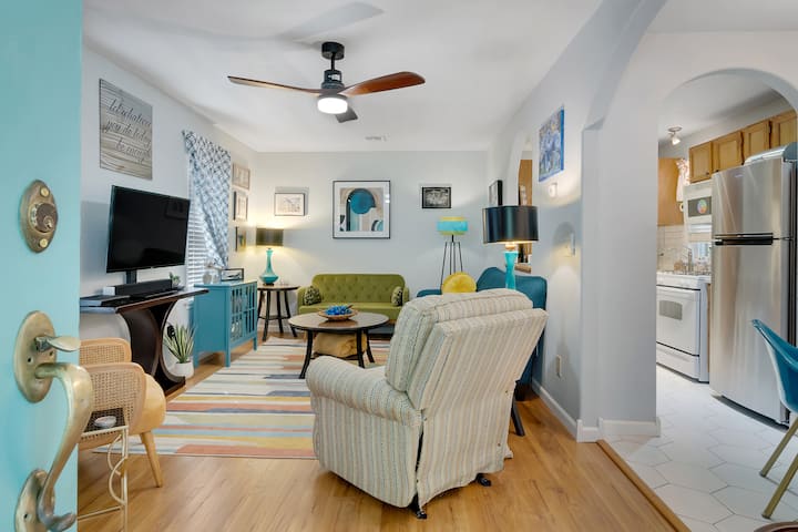 Fairground/bright/peaceful 1 Bed/ 1.5 Bth, Priv Hm - Tulsa, OK