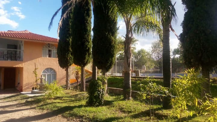 Casa De Campo Con Alberca - Aguascalientes