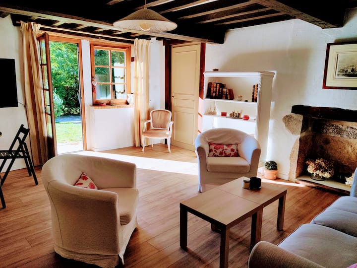 Appartement Indépendant De 55m2 - Ain