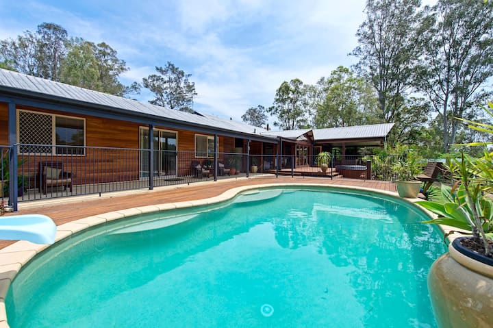 Hushpitality - Enjoy The Sweet Silence - Brisbane