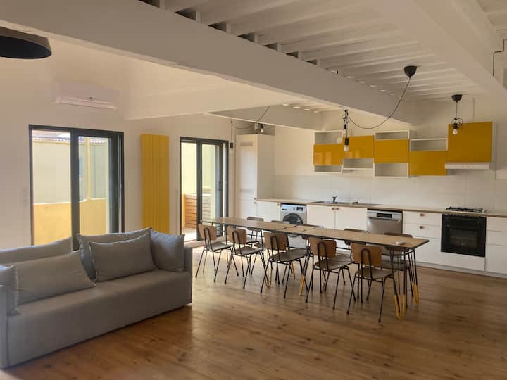 A Beautiful Two-bedroom Duplex Loft By The Sea. - Port-Vendres