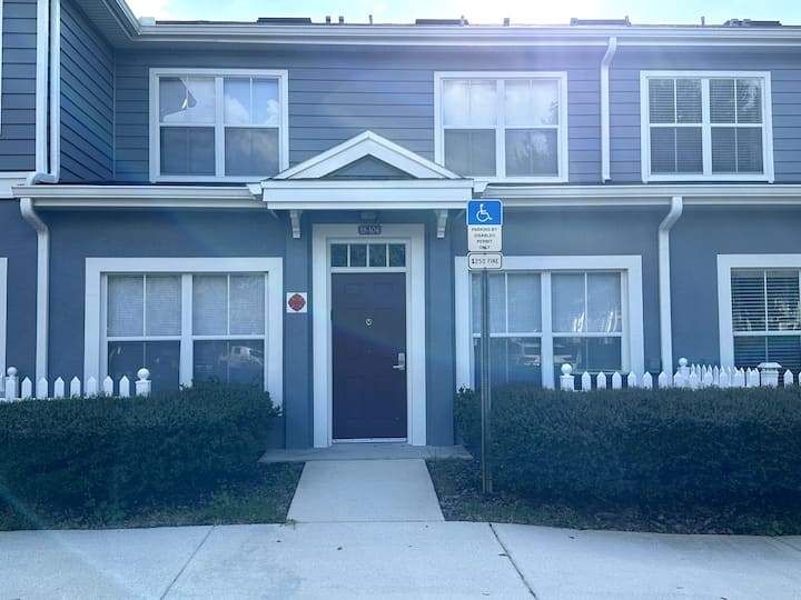 Updated 3 Bedroom 2 Bathrooms W/jacuzzi - Kissimmee, FL