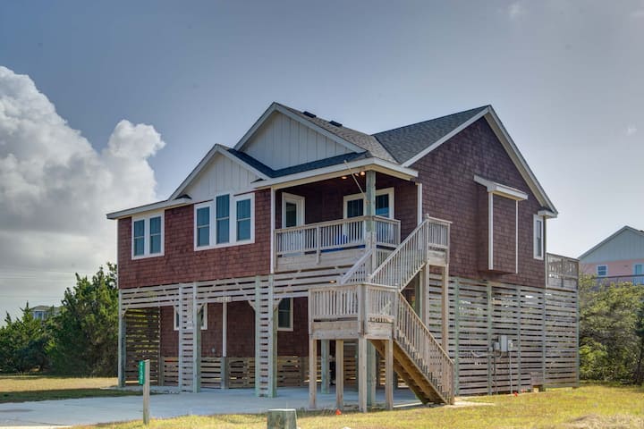 New Construction Home Short Walk To The Beach! - Outer Banks, NC