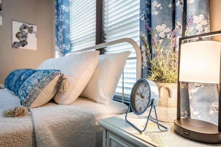 New! Home In Downtown Seguin - ZDT's Amusement Park, Seguin