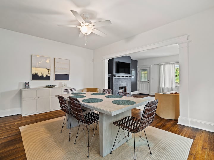 Edgewater Gem • 5 Mins To Downtown Cle & Beach - Cleveland, OH