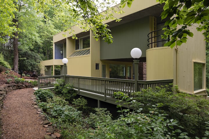 70s Mod House - 5 Min To Ut - ノックスビル, TN