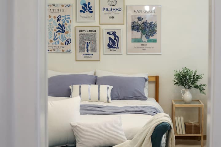 Hongdae Nº6# Blue Gallery#renovation#3min#1fl - Seoul