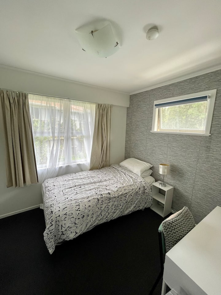 Traveller 2nd Home
Relax Working Holiday - Whangārei