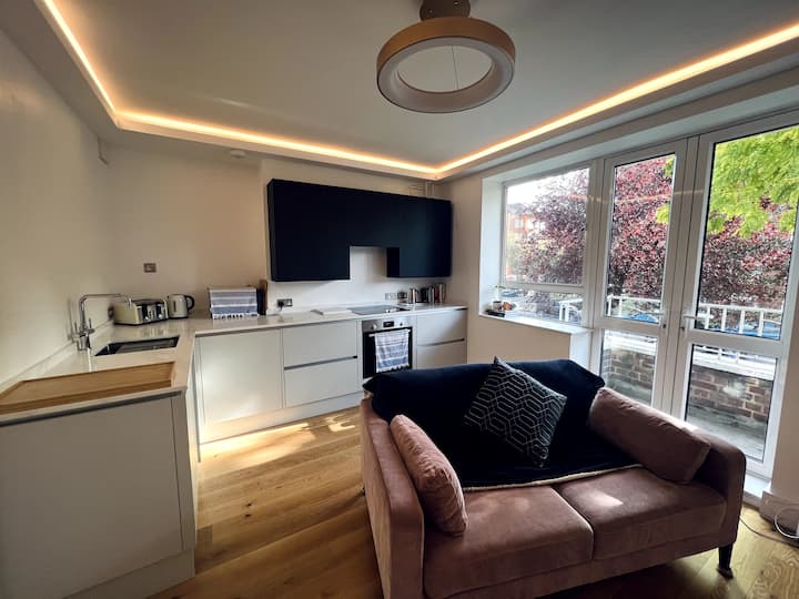 Lovely One Bedroom Flat In The Heart Of London - Londres