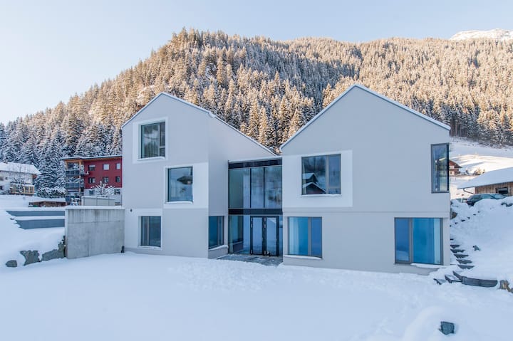 Ski-in Ski-out - Perfect For Families 2-5 Persons - Pettneu am Arlberg