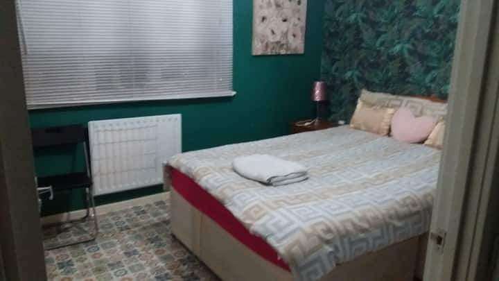 Immaculate Big Double Room In Dover, Kent. (1) - Douvres