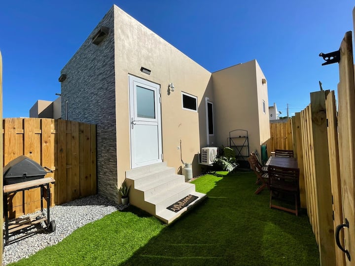 "Carmel" Cozy Apartment. A Serene Place To Unwind. - Aruba