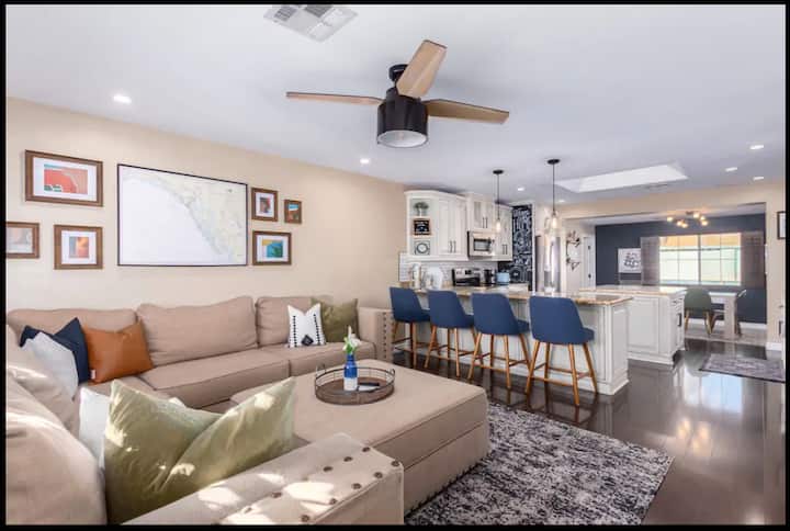 Cozy Dzrt Dwelling I Old Town I Asu I Pet Friendly - Tempe, AZ