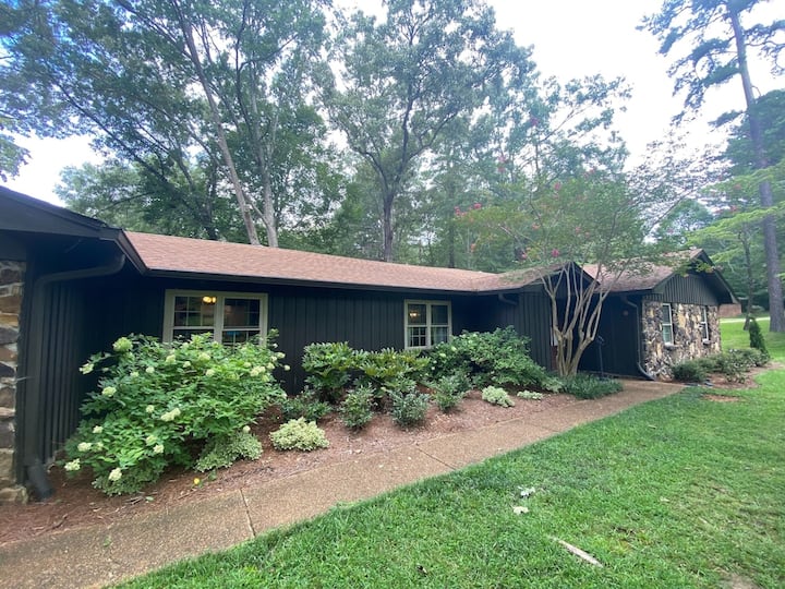 Artist Ranch Near The  Grove, Square & Mtrade Park - Oxford, MS