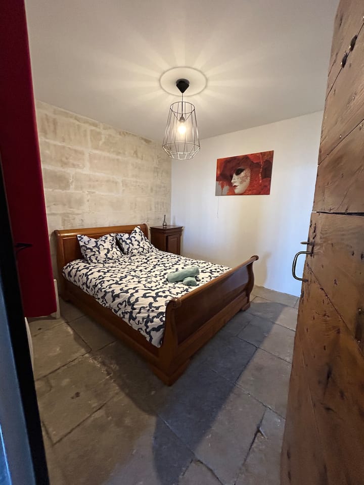 "Le N°4"*beaucaire*centre-ville - Beaucaire