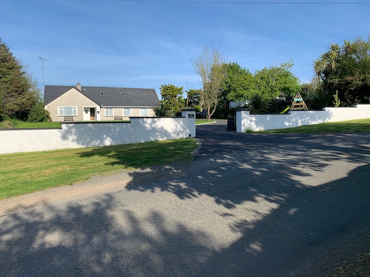 Coastal Bungalow Cahore - Gorey