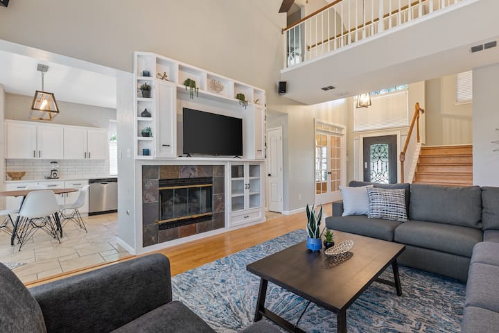 Beautiful Home W/private Pool! - North Richland Hills, TX