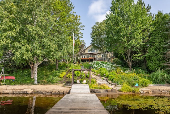 Waterfront All-season Luxury Cottage In Muskoka - Huntsville